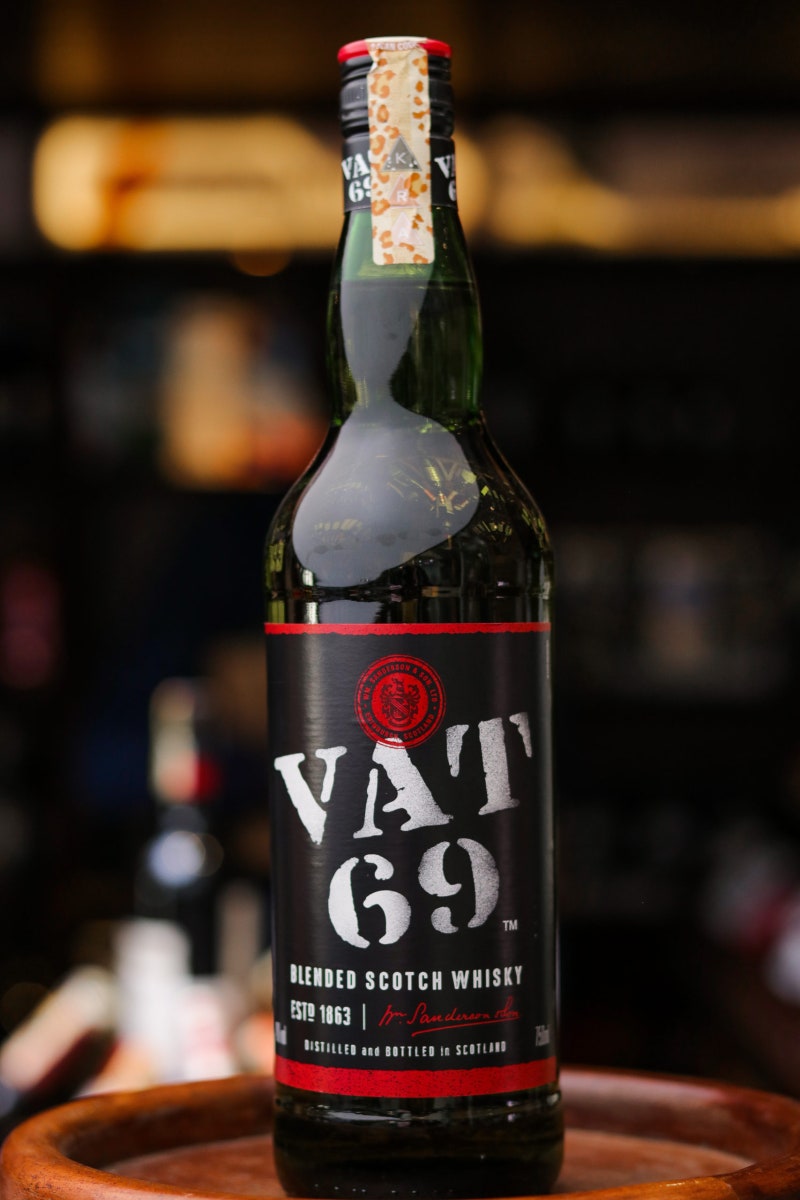 교황의 전화번호를 알아낼 수 있는 위스키? 뱃 69(Vat 69)