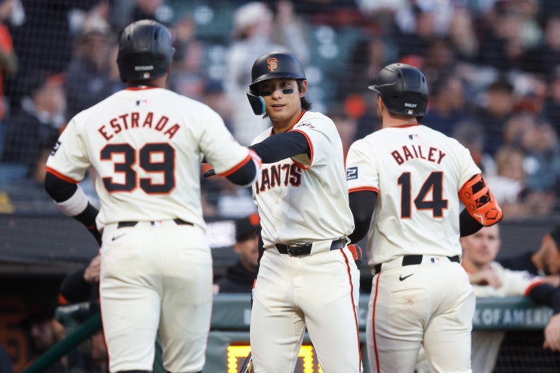 [오늘의 MLB] (4.10) '156km/h 받아쳐 안타' 이정후 이틀 연속 멀티히트!