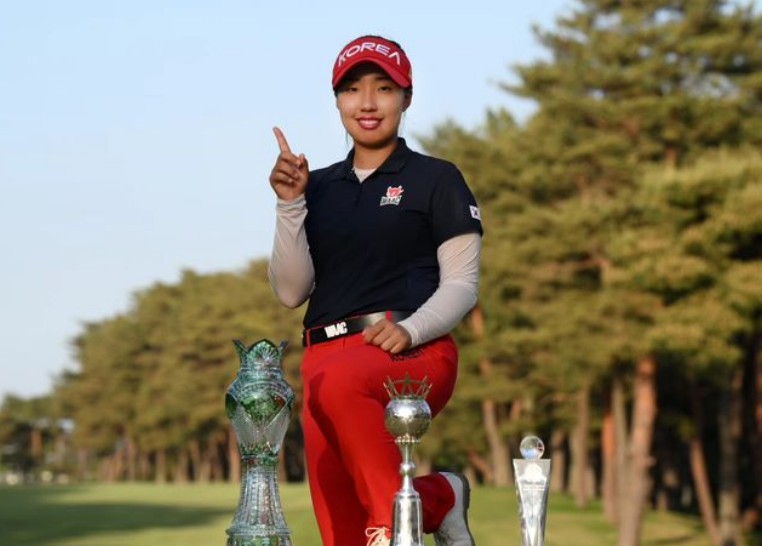 15세 이효송, JLPGA에 최연소 입회…한국과 달리 즉각 프로로 日 무대에서 뛸 수 있어…취업비자 등 감안하면 9월부터 본격적으로 JLPGA투어에 출전할 듯