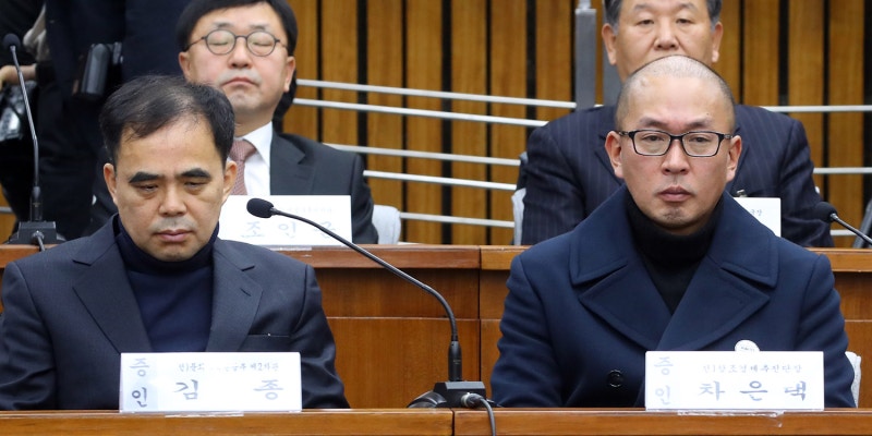 최순실 일탈 왜 보고 안됐나…어렴풋이 짐작 가는 게 있다 (38)