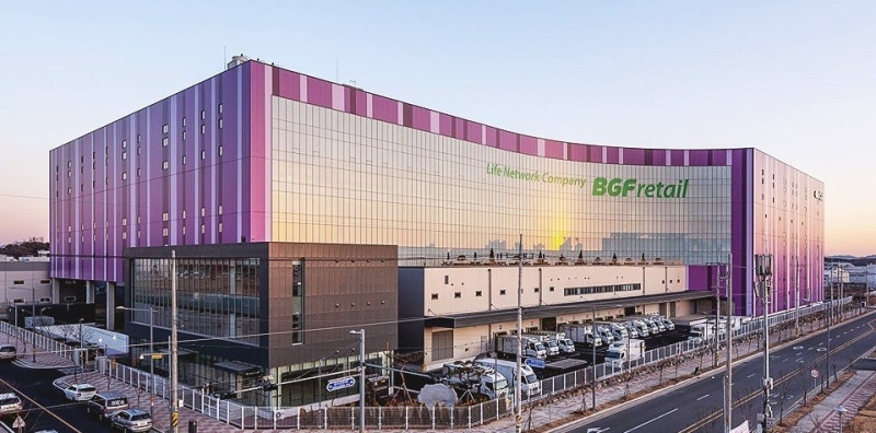 BGF리테일, 비지에프네트웍스에 '웃돈' 베팅한 이유