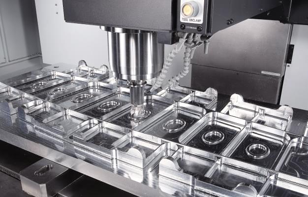 IPO 눈치보는 DN솔루션스, 화려한 등장 언제쯤?