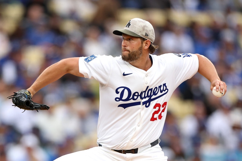 [오늘의 MLB] (5/18) '레전드' 커쇼, 260일 만에 복귀전 4이닝 5실점 부진