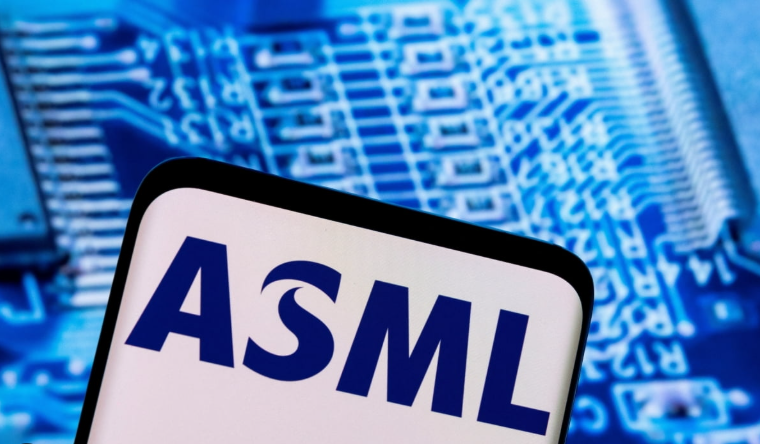 [실적발표]ASML 2025년 2분기 실적 분석: 수주 급증, 그러나 자신 없는 2026년