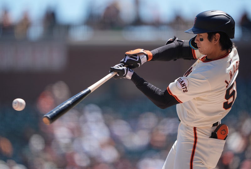 [오늘의 MLB] (3/24) 돌아온 이정후, 첫 타석부터 2루타…개막전 출전 청신호!