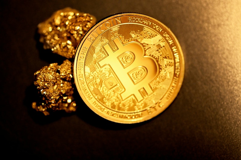 (25/10/13) BTC/GOLD 차트 분석