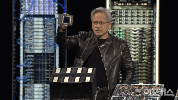 엔비디아 ‘루빈’ 풀 가동 선언…‘HBM4’ 전쟁의 서막 올랐다