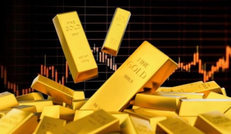 중앙은행도 '줍줍' 중! 5,000달러 뚫은 금값, 안전 자산 독주!